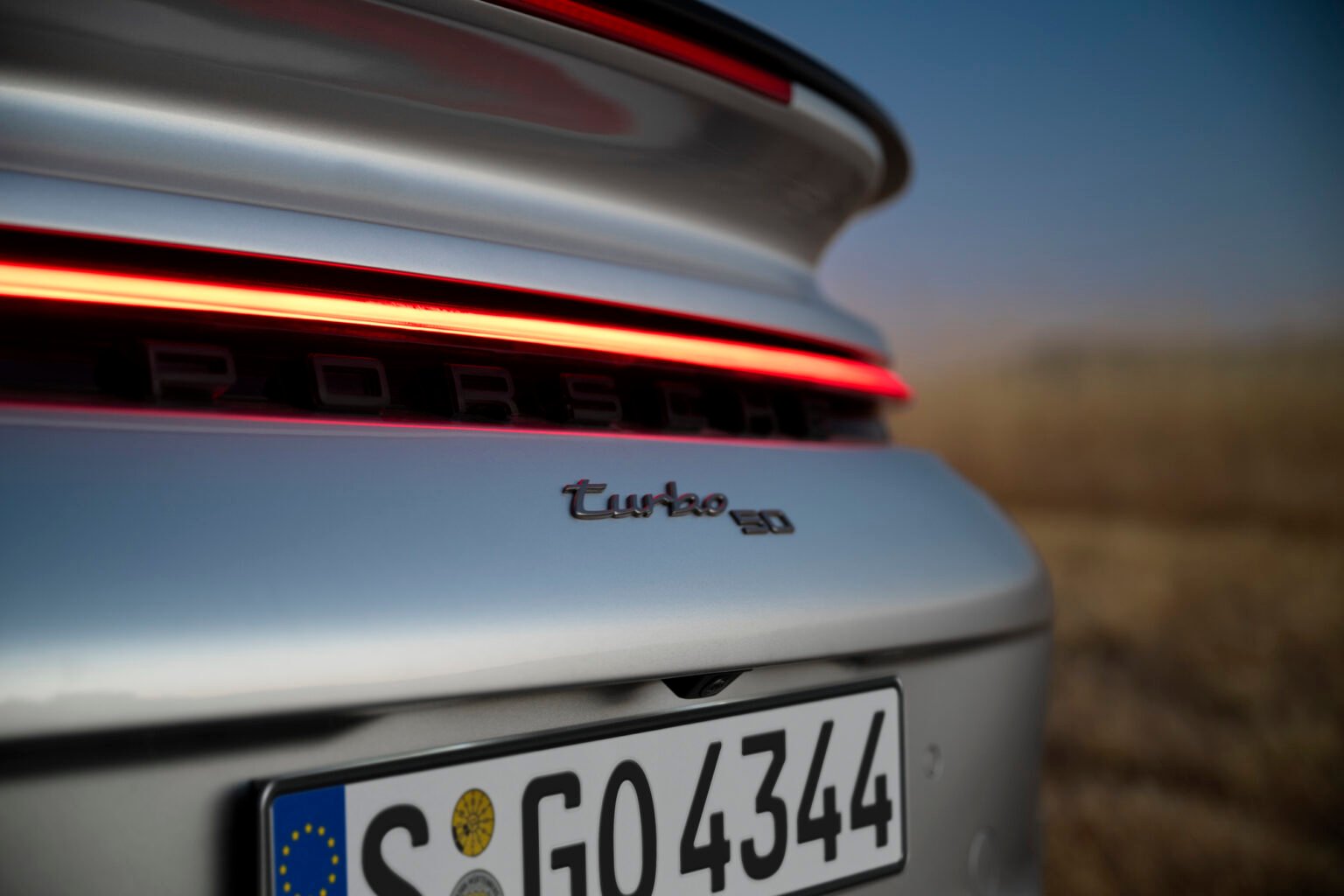 Porsche patents 6-stroke engine - Cobra Magazine