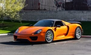 Porsche 918 Spyder sells for a record price of $6 million at auction ...